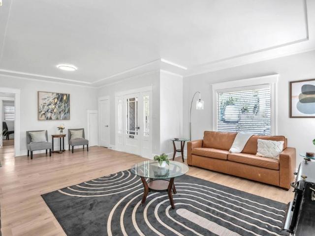 15 Monte Vista Ave