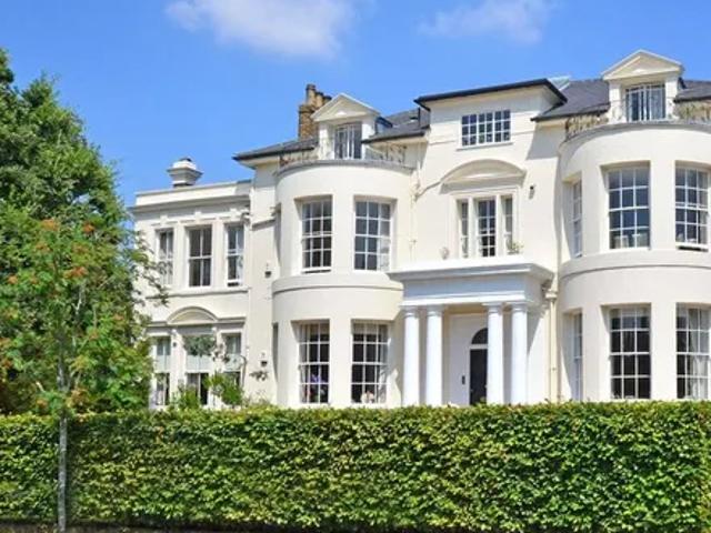 15 Morden Road, Blackheath Cator Estate, London, SE3 0AA, United Kingdom | 3 bed apartment for rent #137557676 | Rentberry