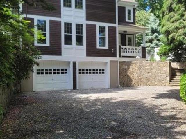 15 Morgan Ave, Norwalk, CT 06851