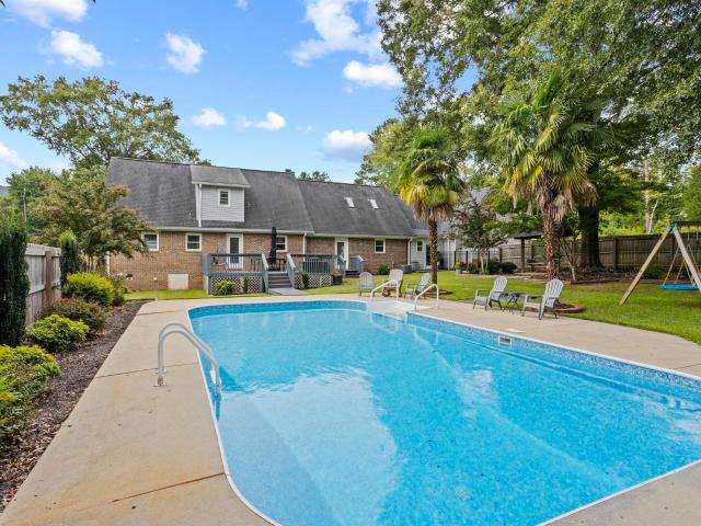 15 Morningdale Drive