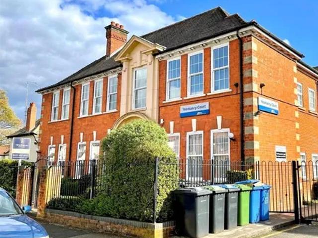 15 Mossfield Road, Wake Green, B14 7JE, United Kingdom | 2 bed apartment for rent #140658632 | Rentberry