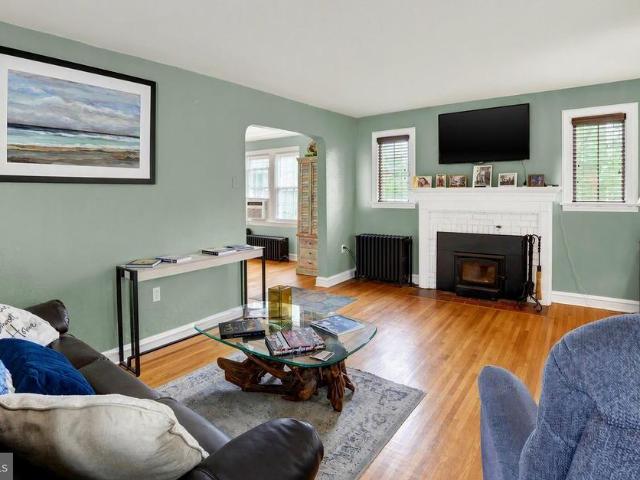 15 N Manheim Street