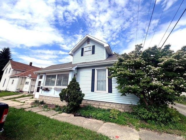 15 N Holman St, Peru, IN 46970