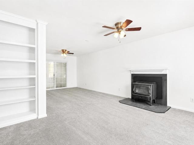 15 N Indiancreek Place