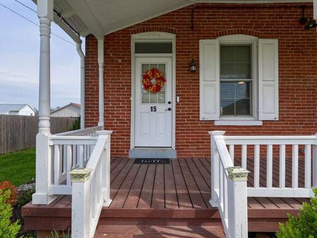 15 N Kinzer Road