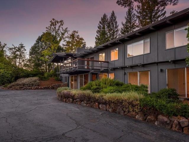 15 Naranja Way, Portola Valley, CA 94028