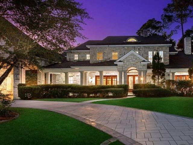 15 Netherfield Way, The Woodlands, TX 77382
