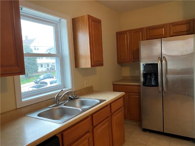 15 Newton Avenue 3
