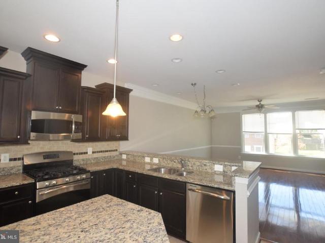 15 Ocala Way