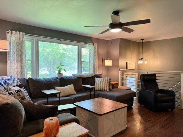 15 Oak Leaf Dr, Stuyvesant, NY 12173