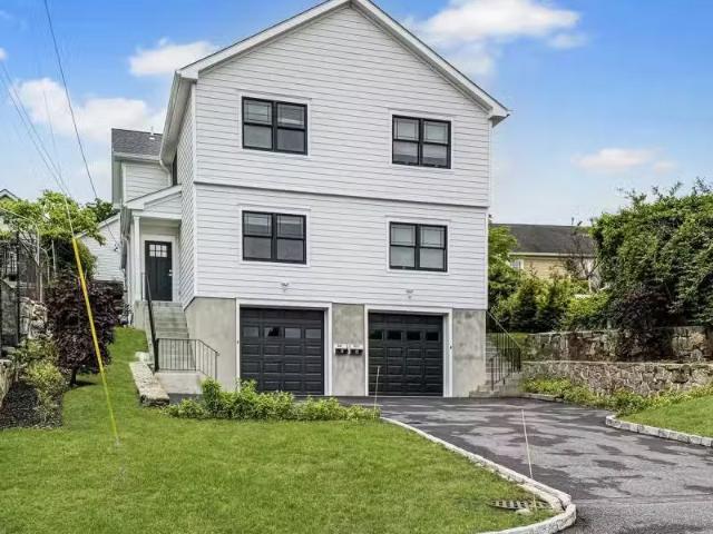 15 Oak Street, Greenwich, CT 06880