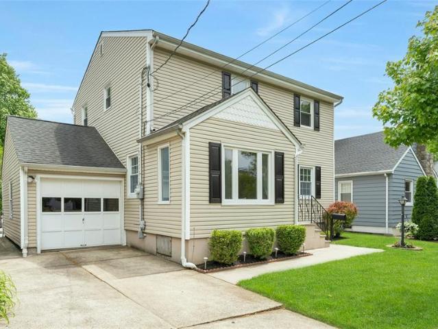 15 Oak Place