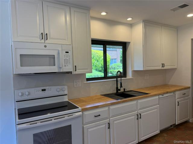 15 Oldfield Road 15