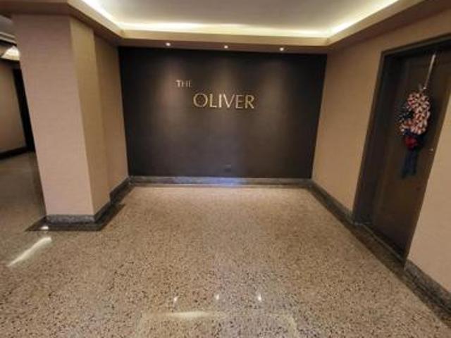 15 Oliver St 4F, New York, NY