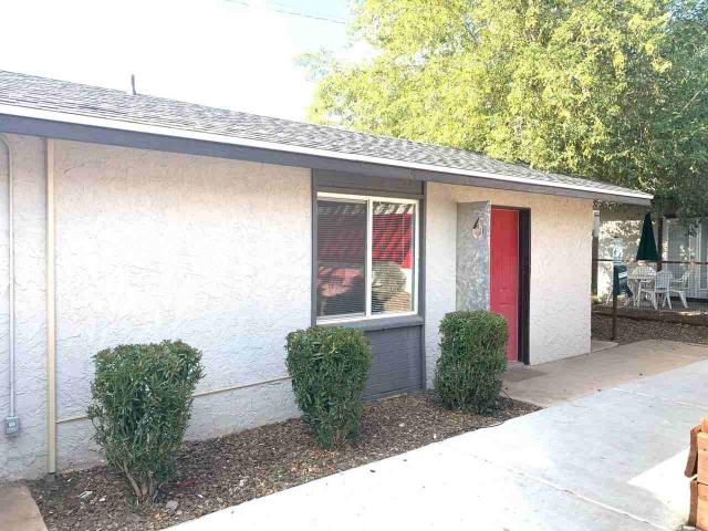 15 on Cambridge 1 Bedroom Apartment for Rent at 1632 E Cambridge Ave, Phoenix, AZ 85006