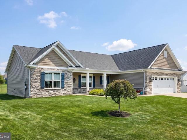 15 Onyx Road