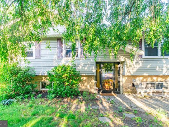 15 Orchid Court