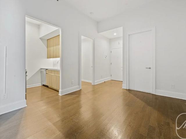 15 Park Row