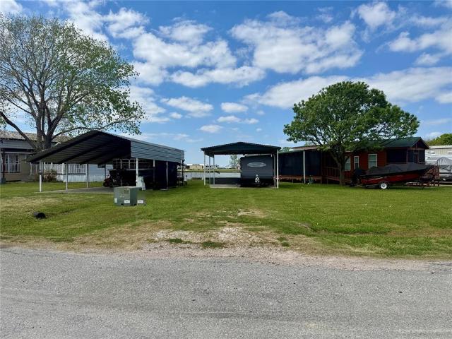 15 Pelican Isle Dr