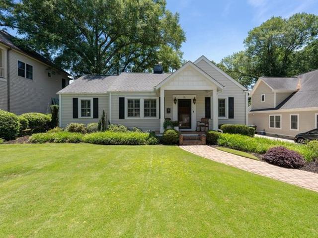 15 Phillips Ln, Greenville, SC 29605