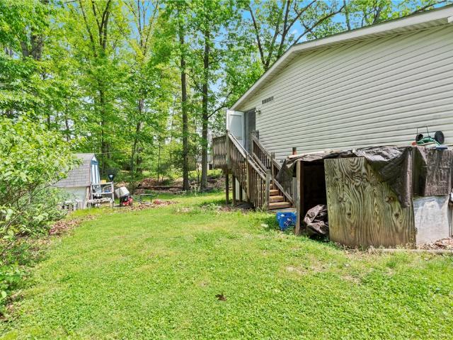 15 Pine Ct