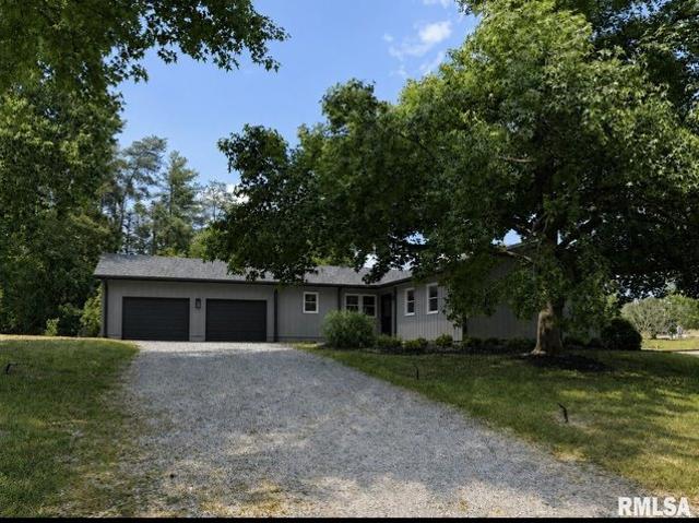 15 Pine Ln, Murphysboro, IL 62966