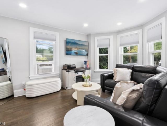 15 Profitt Ave