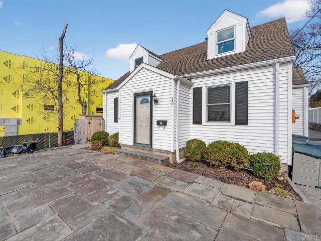 15 Prospect Avenue