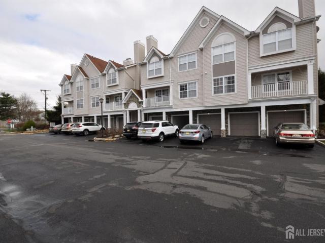 15 Prestwick Way, Edison, US, NJ