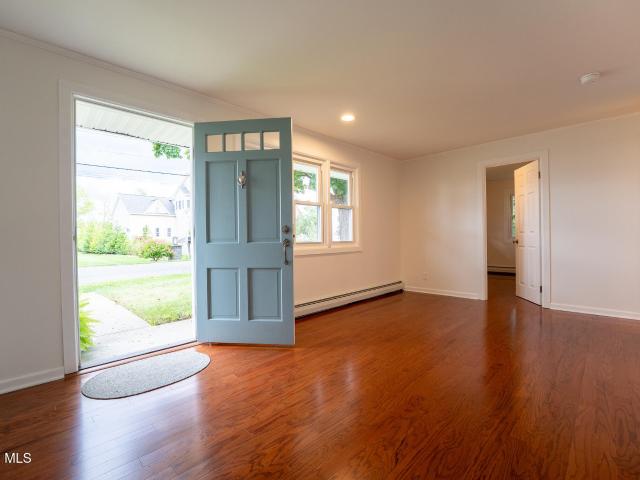 15 Renas Drive