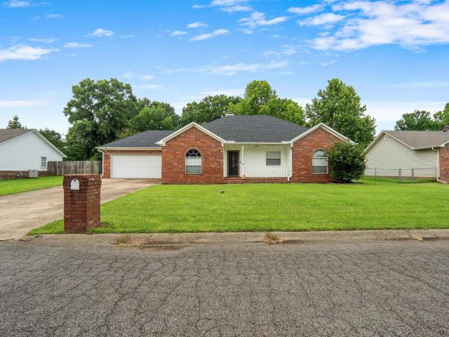 15 Red Oak Drive