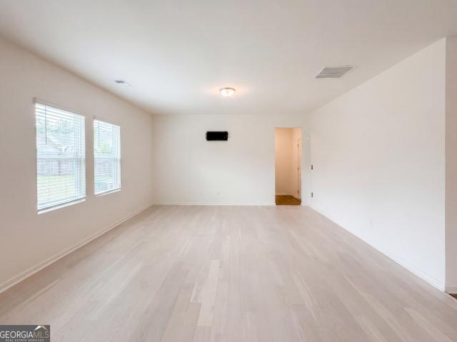 15 Regal Lane