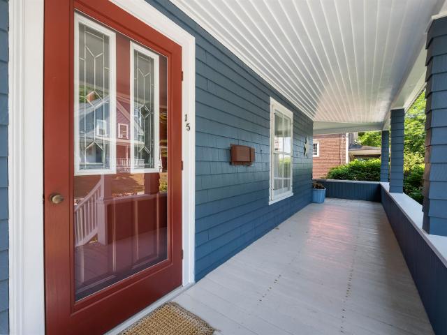 15 Richardson Street
