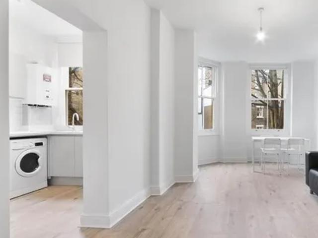 15 Richmond Way, London, W12 8LQ, United Kingdom | 2 bed apartment for rent #138103002 | Rentberry