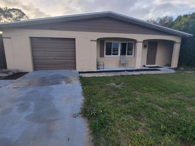 15 Richmond Ave N, Lehigh Acres, FL 33936