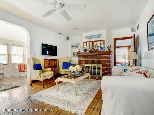 15 Riverview Rd, Monmouth Beach, NJ 07750 | MLS #22606 | Compass