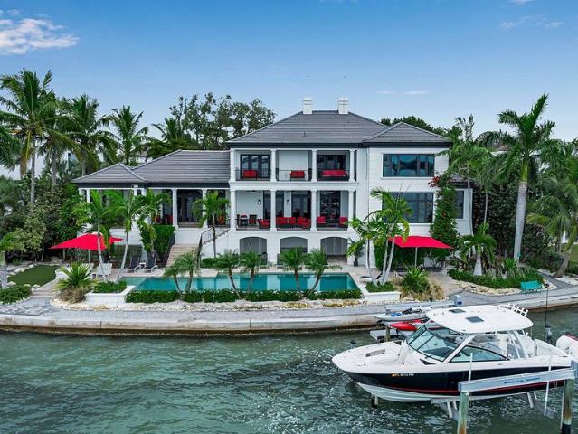 15 room luxury mansion for sale in 1204 Hillview Dr, Sarasota, Florida