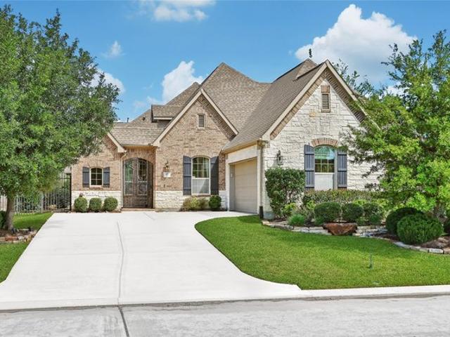 15 S Lochwood Way, Tomball, TX 77375