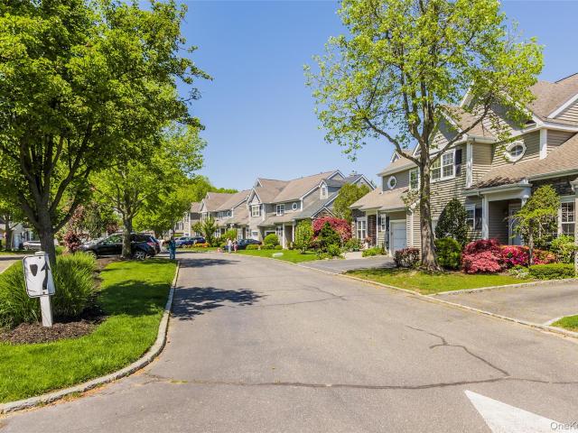 15 Scarborough Drive