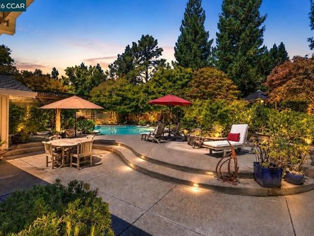 15 Saint Andrews Pl, Alamo, CA 94507