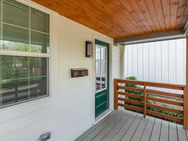 15 Saint Augustine Avenue