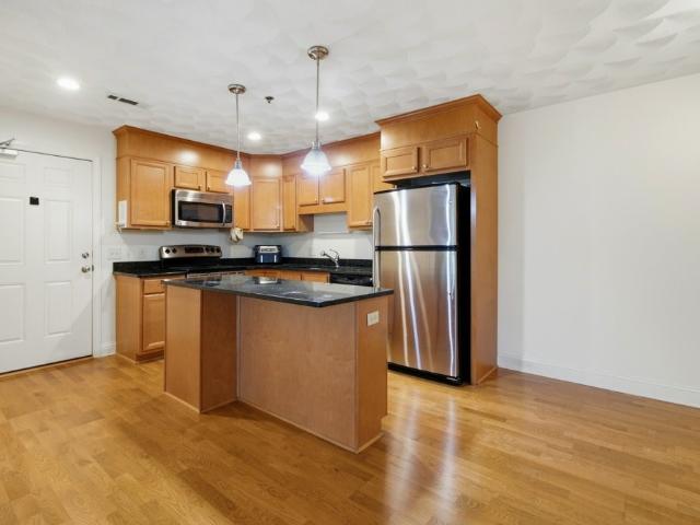 15 Saw Mill Drive 306