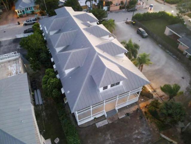 15 SE Seminole St, Stuart, FL 34994