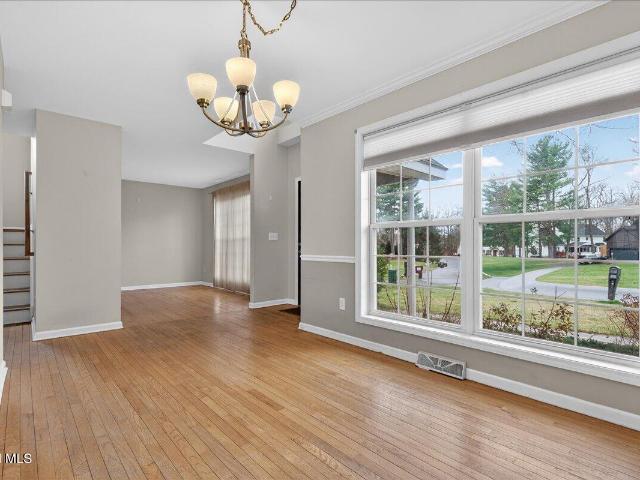 15 Seneca Court