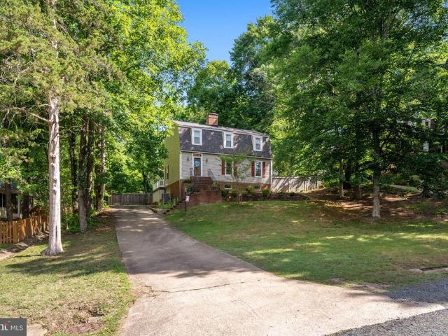 15 Seneca Terrace
