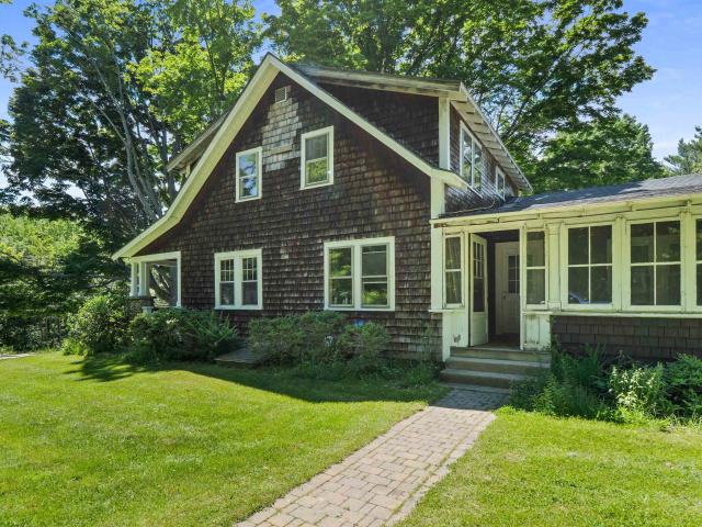 15 Sherburne Road