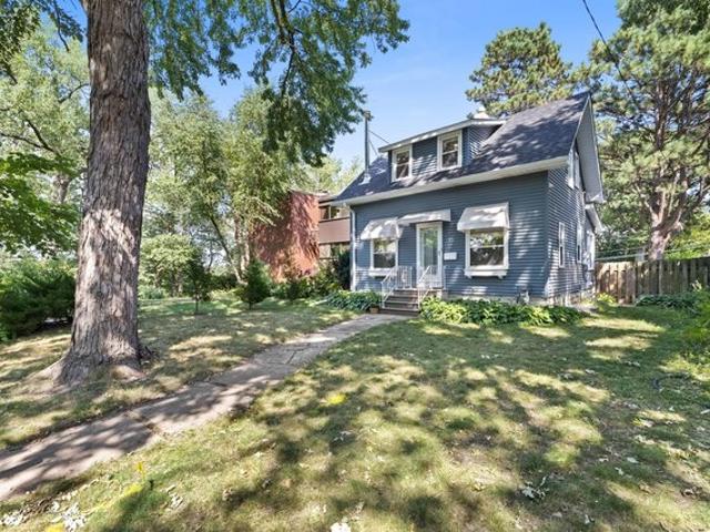 15 Sheridan Ave S, Minneapolis, MN 55405