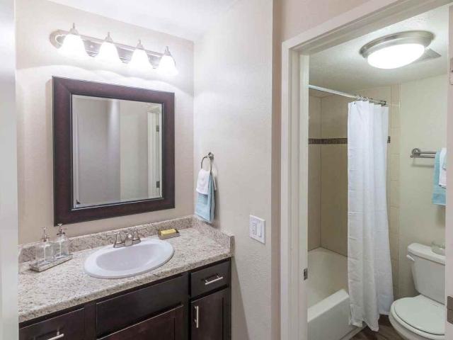 15 So. Clarkson St. 2 Bedroom Apartment for Rent at 15 S Clarkson St, Denver, CO 80209 Speer