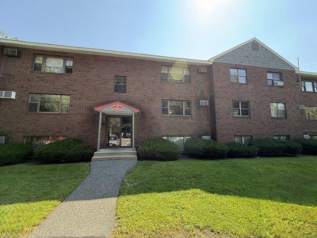 15 Spencer Rd Apt 26E, Boxborough, MA 01719