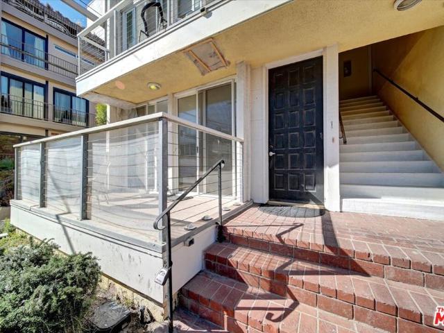15 Spinnaker Street 101